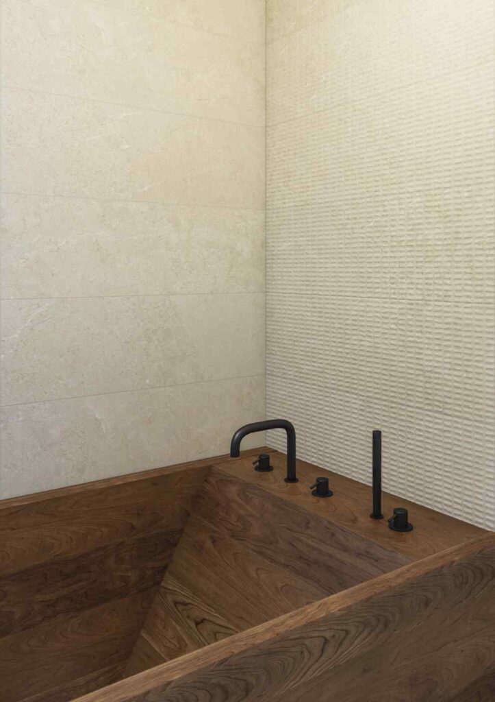 A Guide To Large Format Tiles | The TilePortfolio
